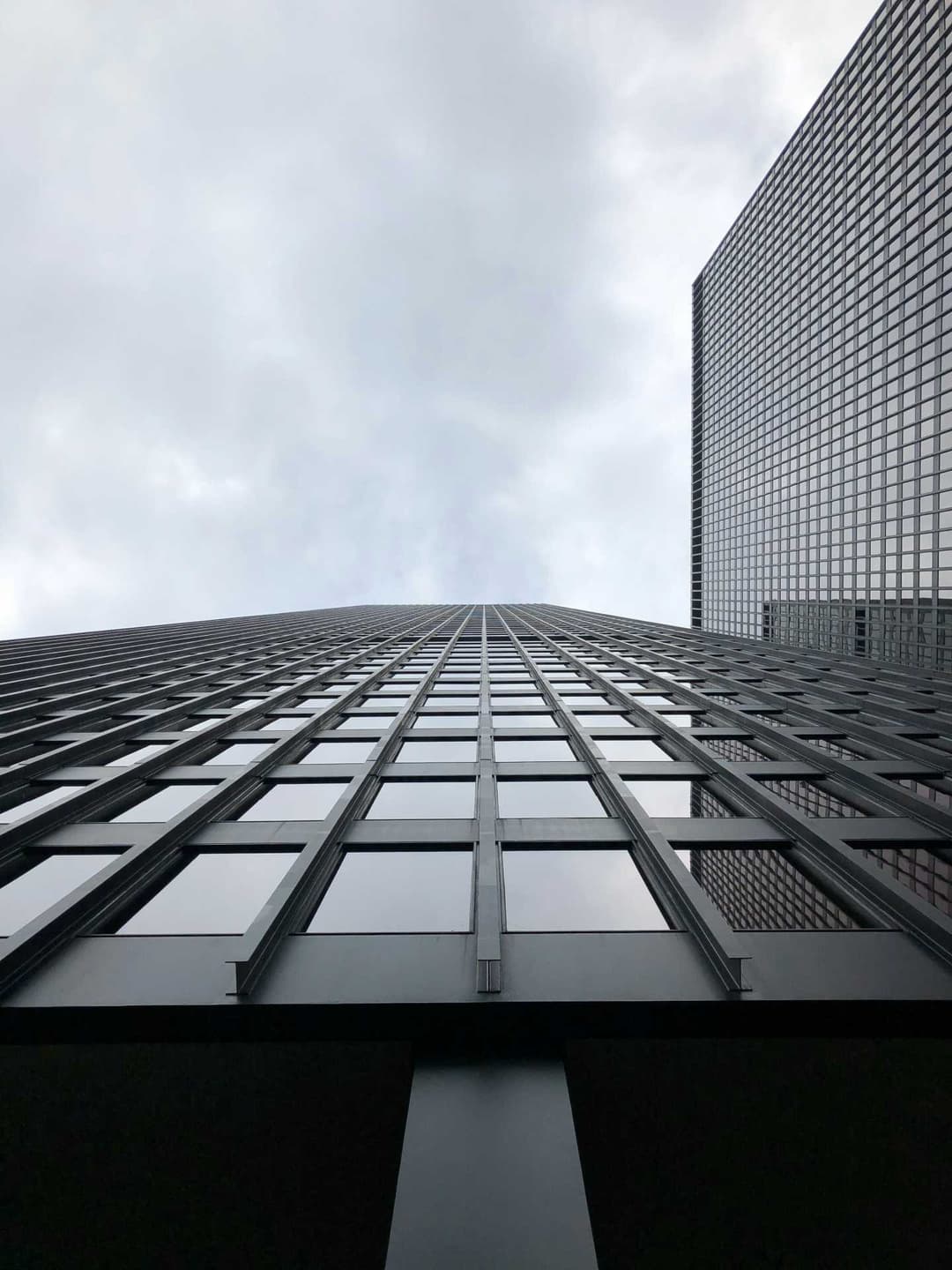 Ladders Job Search | $100K Jobs Hiring Now, Career Advice & Resume Help